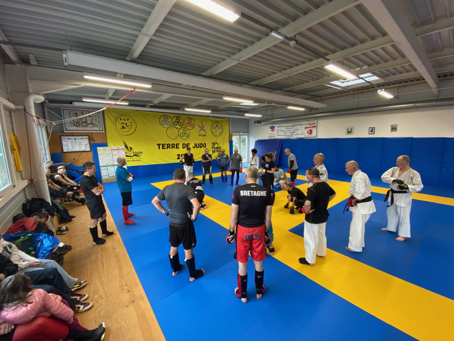 Le Karaté Mix mis à l'honneur par le Comité à Penvenan le 17 décembre ...